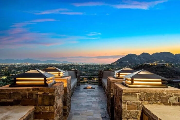 Desert contemporary home built by former MLB player Chili Davis, listed ...