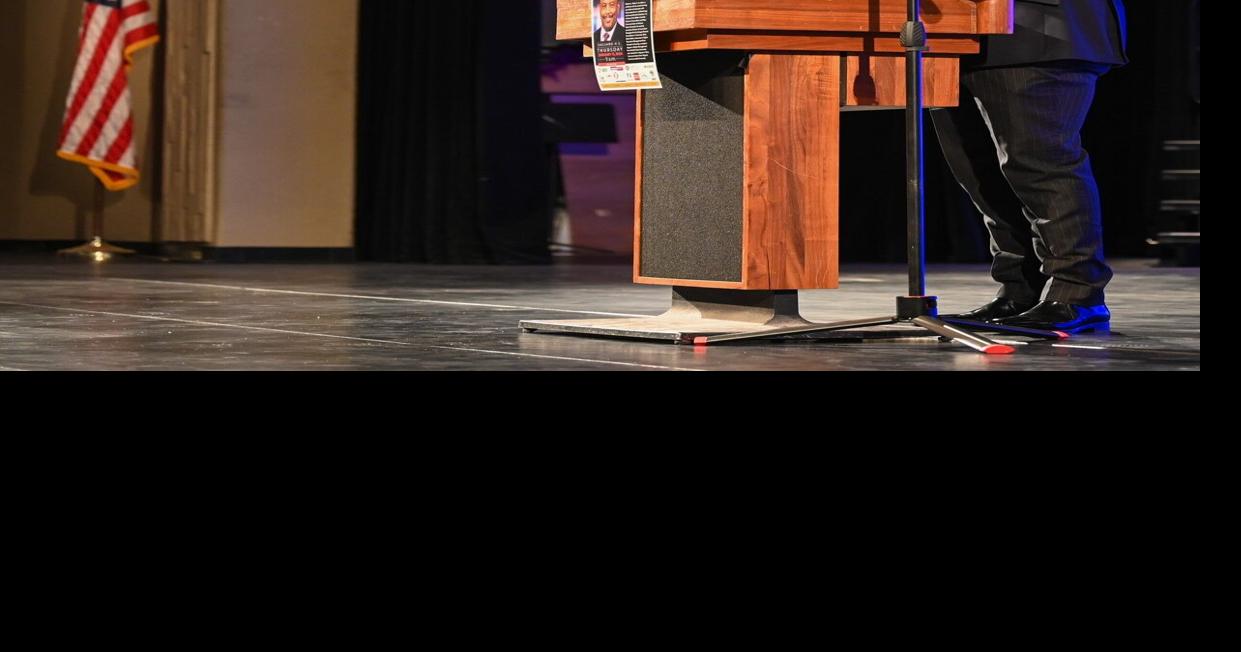 ASU journalism dean encourages Valley teens to find their purpose ...