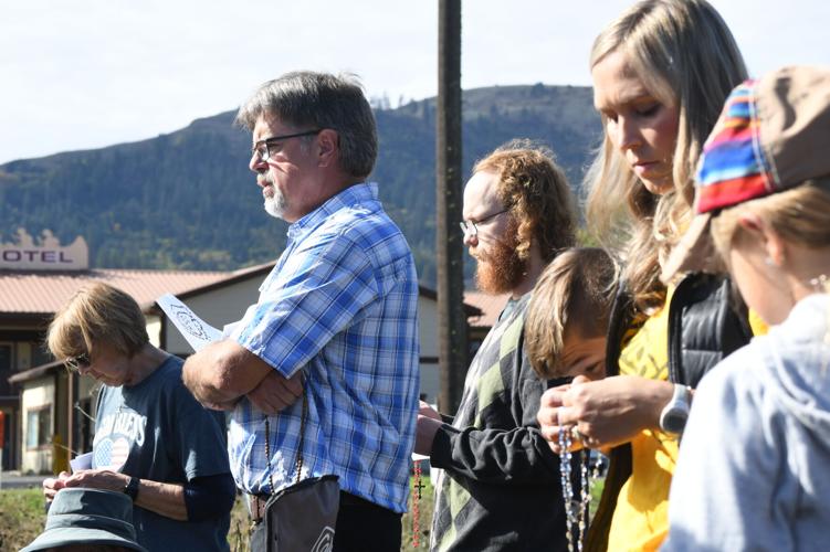Rosary Rally gathering of ‘family of God’ | News | clearwaterprogress.com