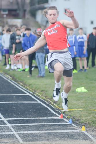 13 teams show for Kamiah meet | Sports | clearwaterprogress.com