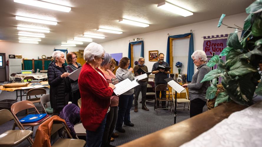 Valley Singers: Sharing their love of music with others | News ...