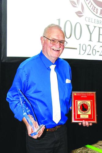 Earl Vicory awarded Duane D. Wolfe Memorial Award from IHSAA | Top ...