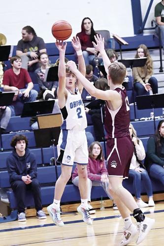 Orofino Maniacs vs the Kamiah Kubs | Sports | clearwatertribune.com