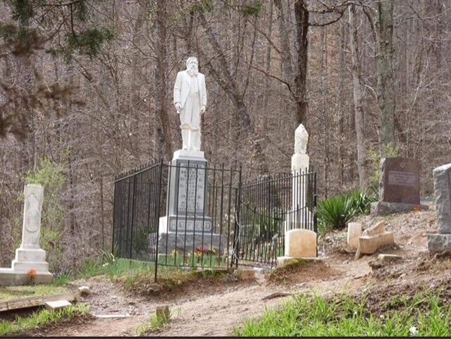 Dwight Williamson: Hatfield cemetery to get the preservation it ...