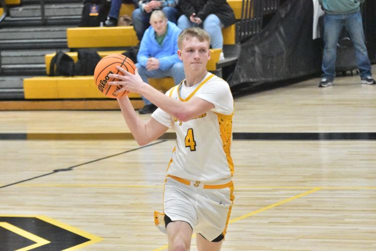 Skyhawks breeze past Poca, 68-43 | Sports | coalvalleynews.com