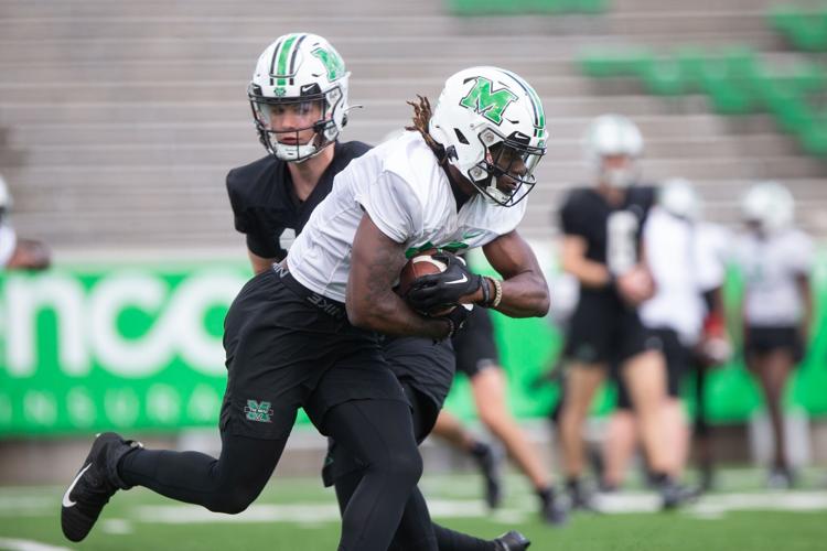 Marshall suits up in competitive Saturday practice | Sports ...