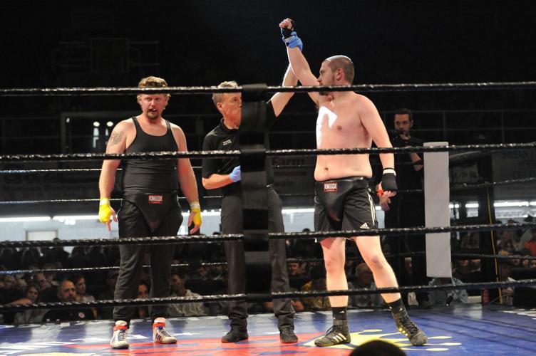 'Redneck Brawl' draws estimated 6,000 plus fans to the Williamson ...