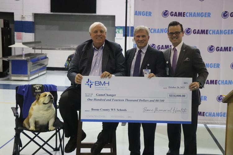 Gov. Justice visits Ramage Elementary to celebrate GameChanger Program ...
