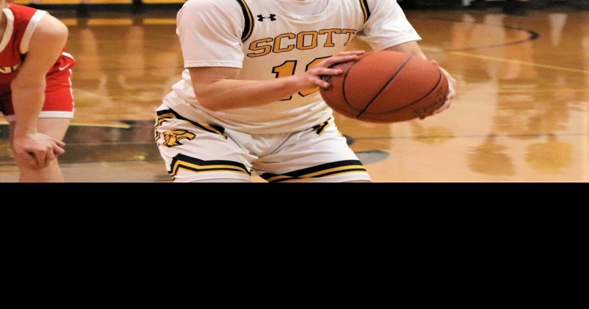 Carden, Scott adjusting to life as the hunted | Sports | coalvalleynews.com