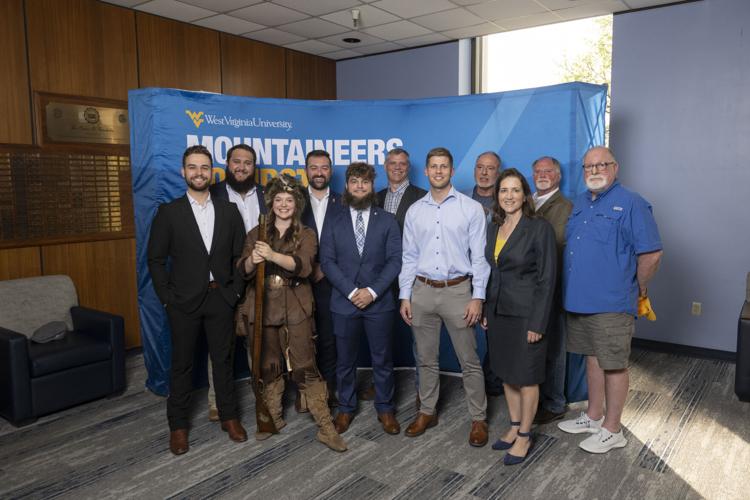 With rifle passing, Hager officially takes over as Mountaineer mascot ...