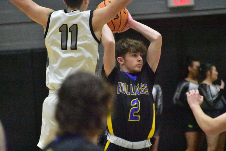 Van boys drop tough matchup at Tug Valley | Sports | coalvalleynews.com