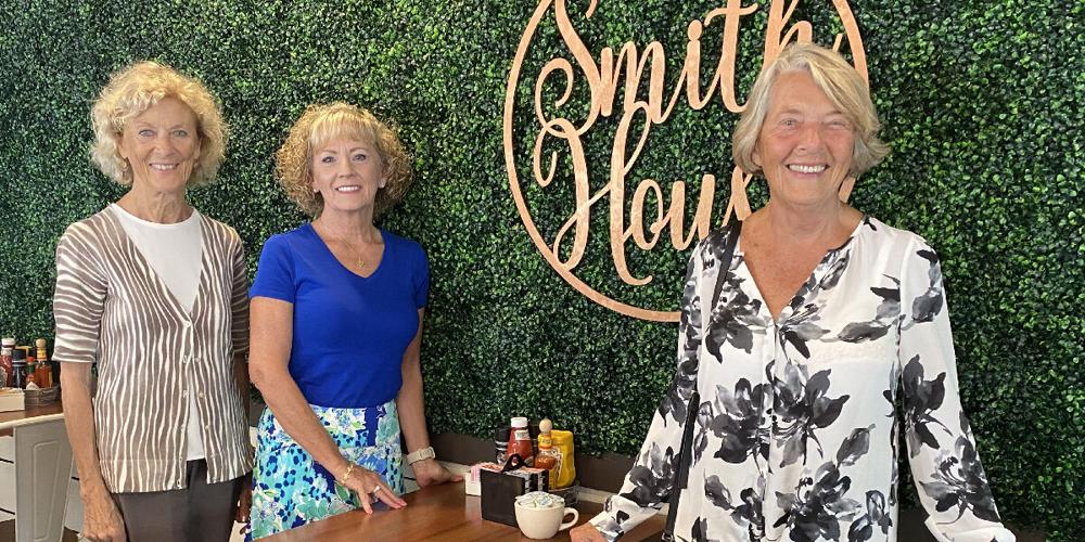 Enjoy Classic American Cuisine Made from Scratch at Smith House ...