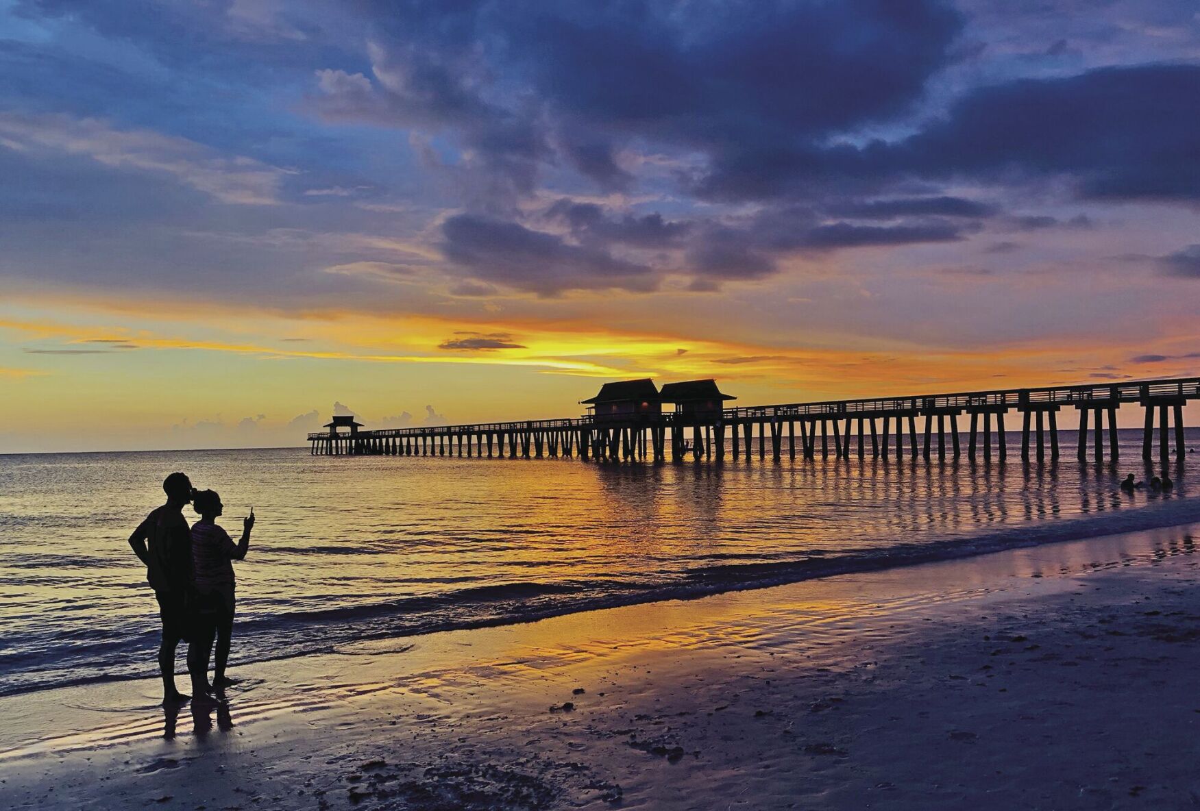 Memories of the Naples Pier: A Landmark with a Rich History ...