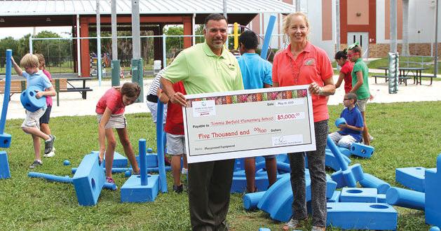 Building Block Donation | News | coastalbreezenews.com