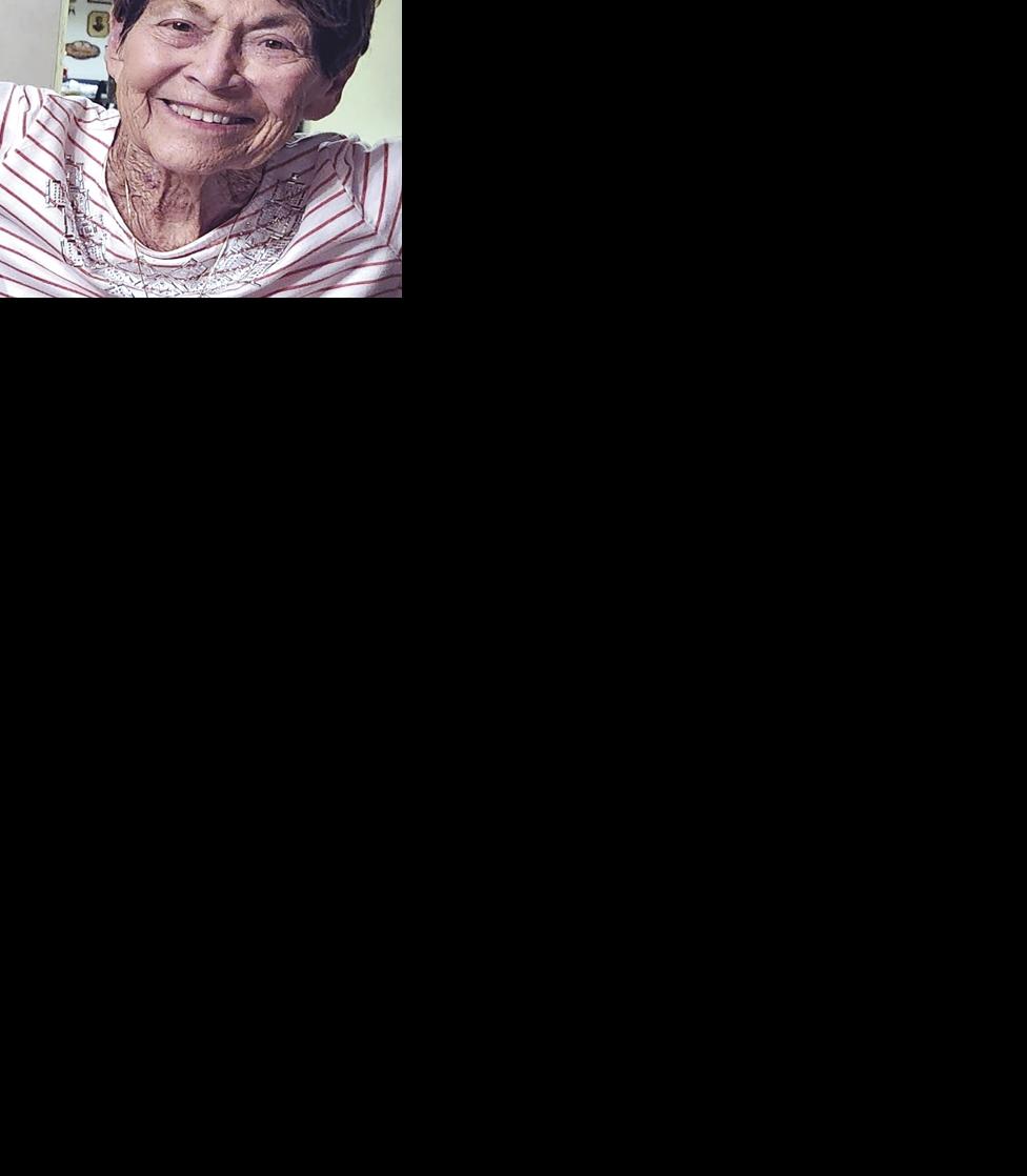 In Memory of Rosellen C. Warner | Obituaries | coastalbreezenews.com
