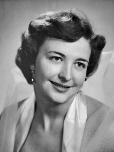 In Loving Memory of Erna Susan Lovely | Obituaries | coastalbreezenews.com