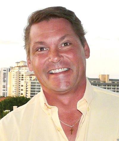 In Loving Memory of John Carl Lindgren | Obituaries | coastalbreezenews.com