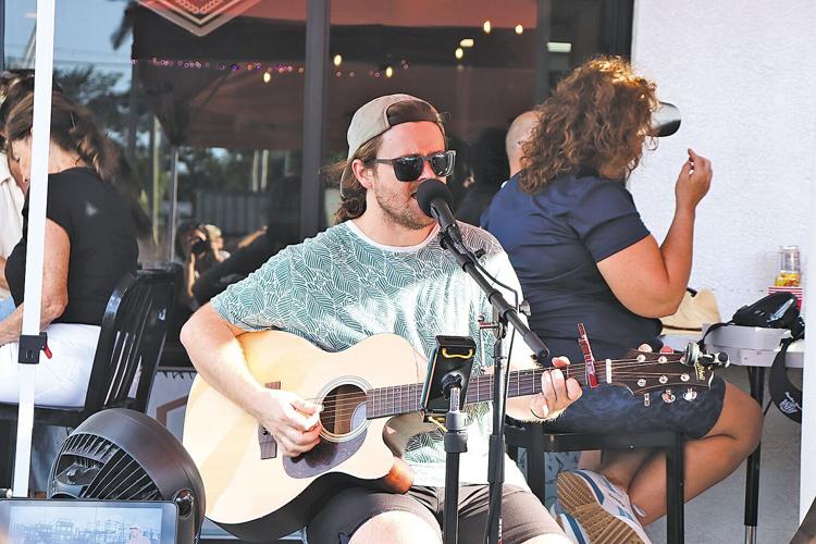 Bayshore Shows Up for its Own | Community | coastalbreezenews.com