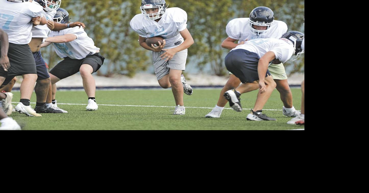 MIA Football "Coming Together Like a Team” | Sports | coastalbreezenews.com