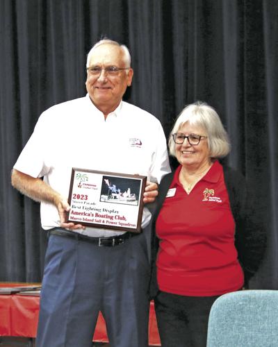 Christmas Island Style Packs Away Tree | Community | coastalbreezenews.com