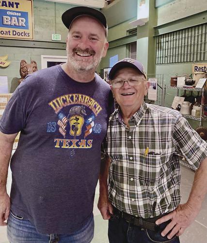 Country Music Legend Plays Goodland | Entertainment | coastalbreezenews.com
