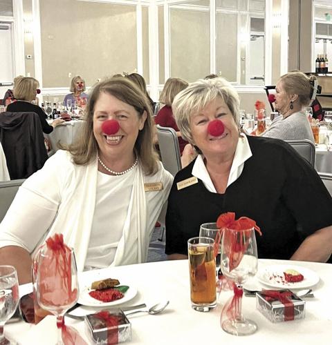 A Newcomer Holiday Celebration | Community Scene | coastalbreezenews.com