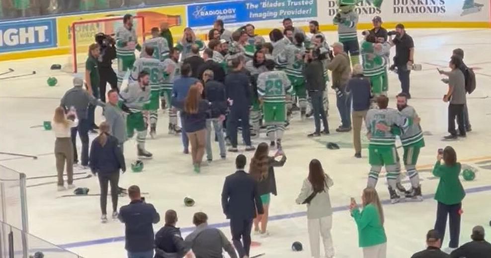 Everblades Make ECHL History | Sports | coastalbreezenews.com