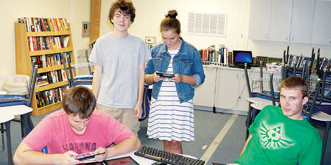 MIA Tech Club: Students Help Community With Technology Issues | News ...