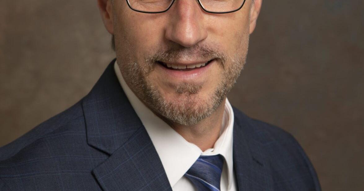 Holodick focused on school drinking water | Education | coastalpoint.com