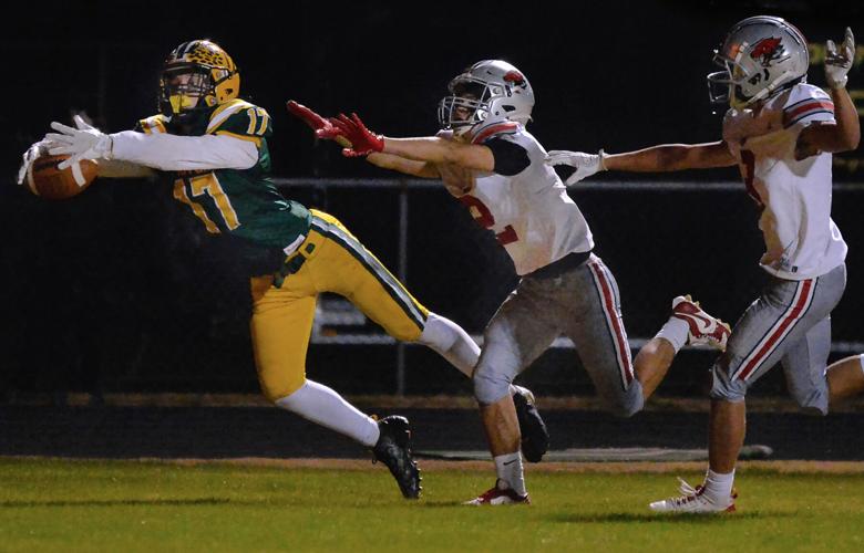 IR football defeats Conrad, clinches Class 1A, District 2 championship ...