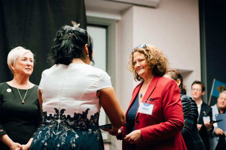 La Esperanza honors 36 new U.S. citizens at inaugural celebration ...