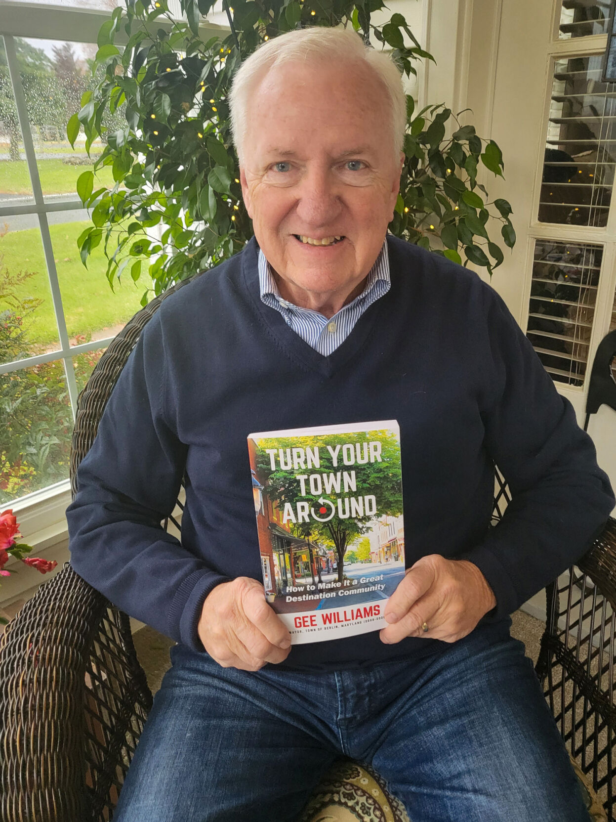 Former Berlin mayor writes book on revitalizing small towns | Arts ...