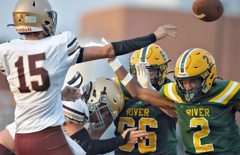 IRHS offense explodes for 46-28 football triumph over St. Elizabeth ...