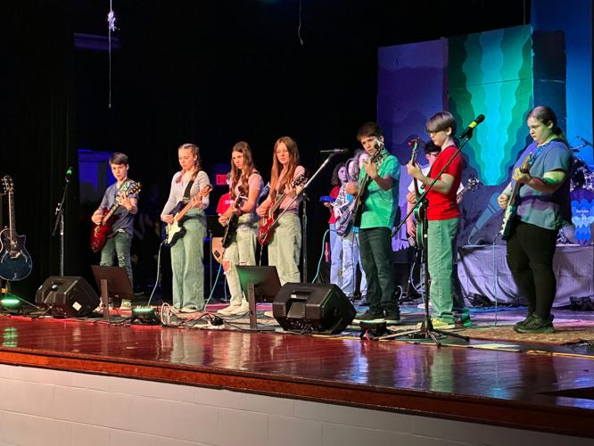 SDSA rocks out, in color | Arts & Entertainment | coastalpoint.com