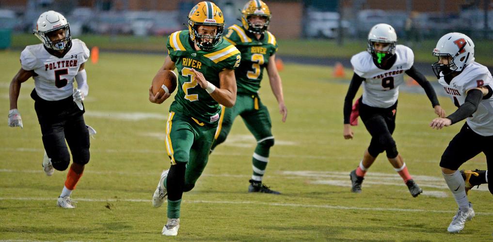 Indians’ ‘Playmaker’ delivers crucial 28-21 victory over Polytech ...