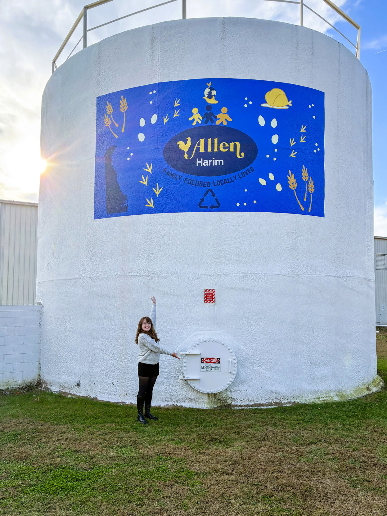 IR senior seeks murals, marimba and more | Education | coastalpoint.com