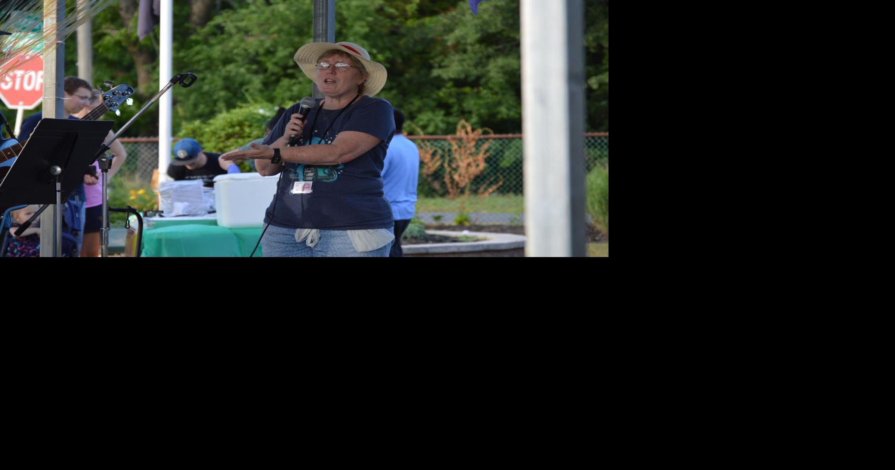 Frankford library kicks off Summer Reading Program | Point Pics ...