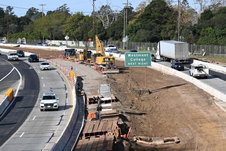 Two-way traffic break scheduled for Highway 101 | News | coastalview.com