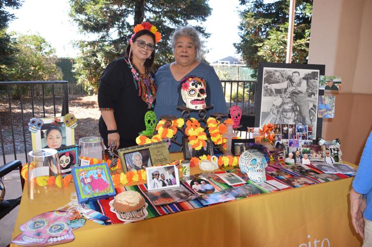 Marigolds, mariachi music and more at Día de los Muertos | News ...