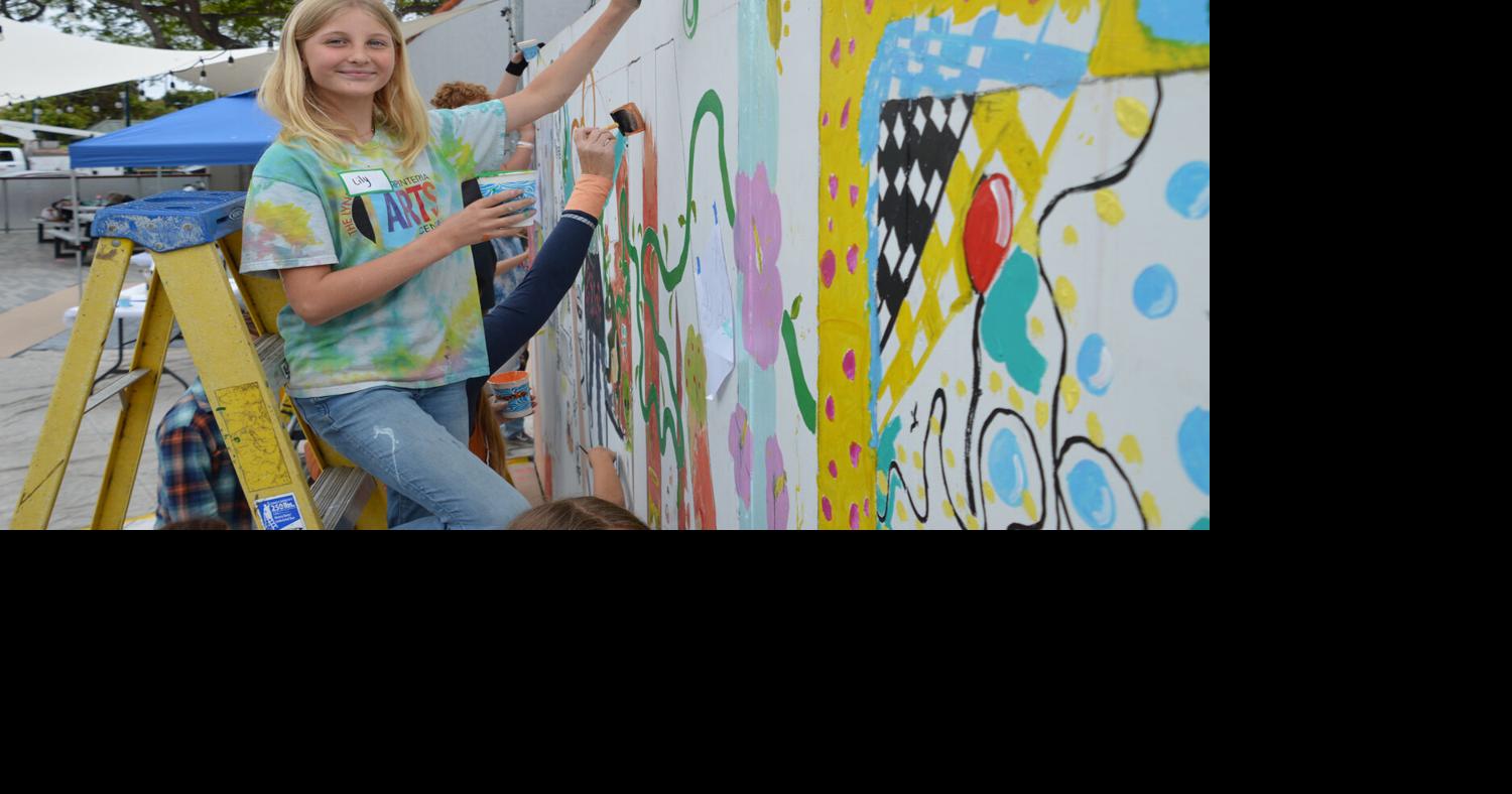 “Imagine” Carpinteria with local teens for 2024 mural | News ...