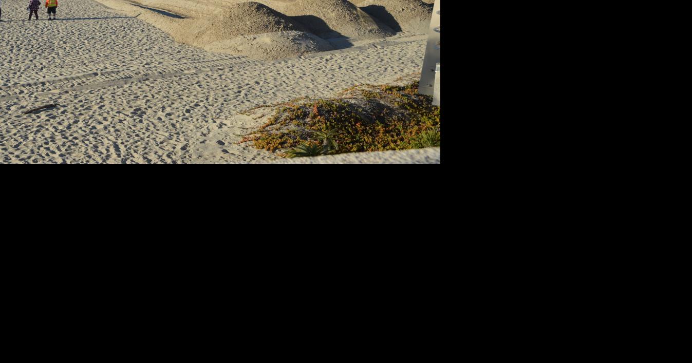 Building the berm | News | coastalview.com