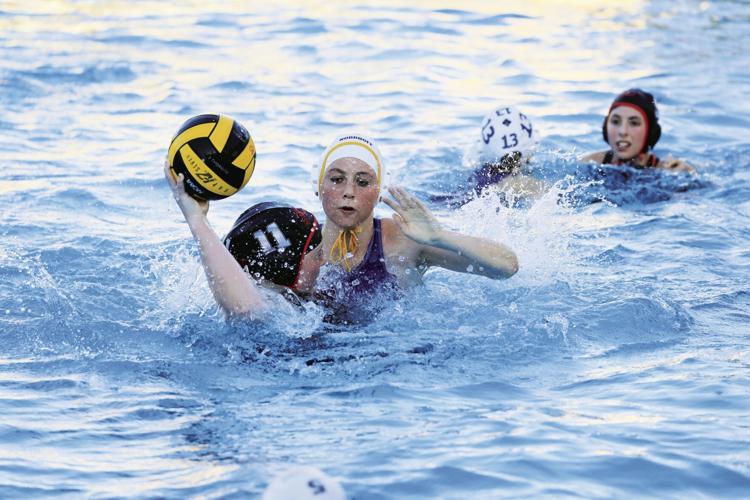 Warriors rule the pool late in the season | Sports | coastalview.com
