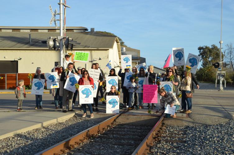 Women Making Change organize march down Linden | News | coastalview.com