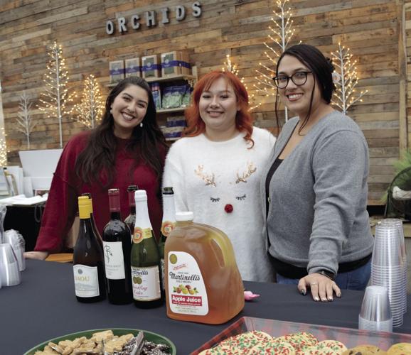 A holly, jolly Westerlay party | News | coastalview.com