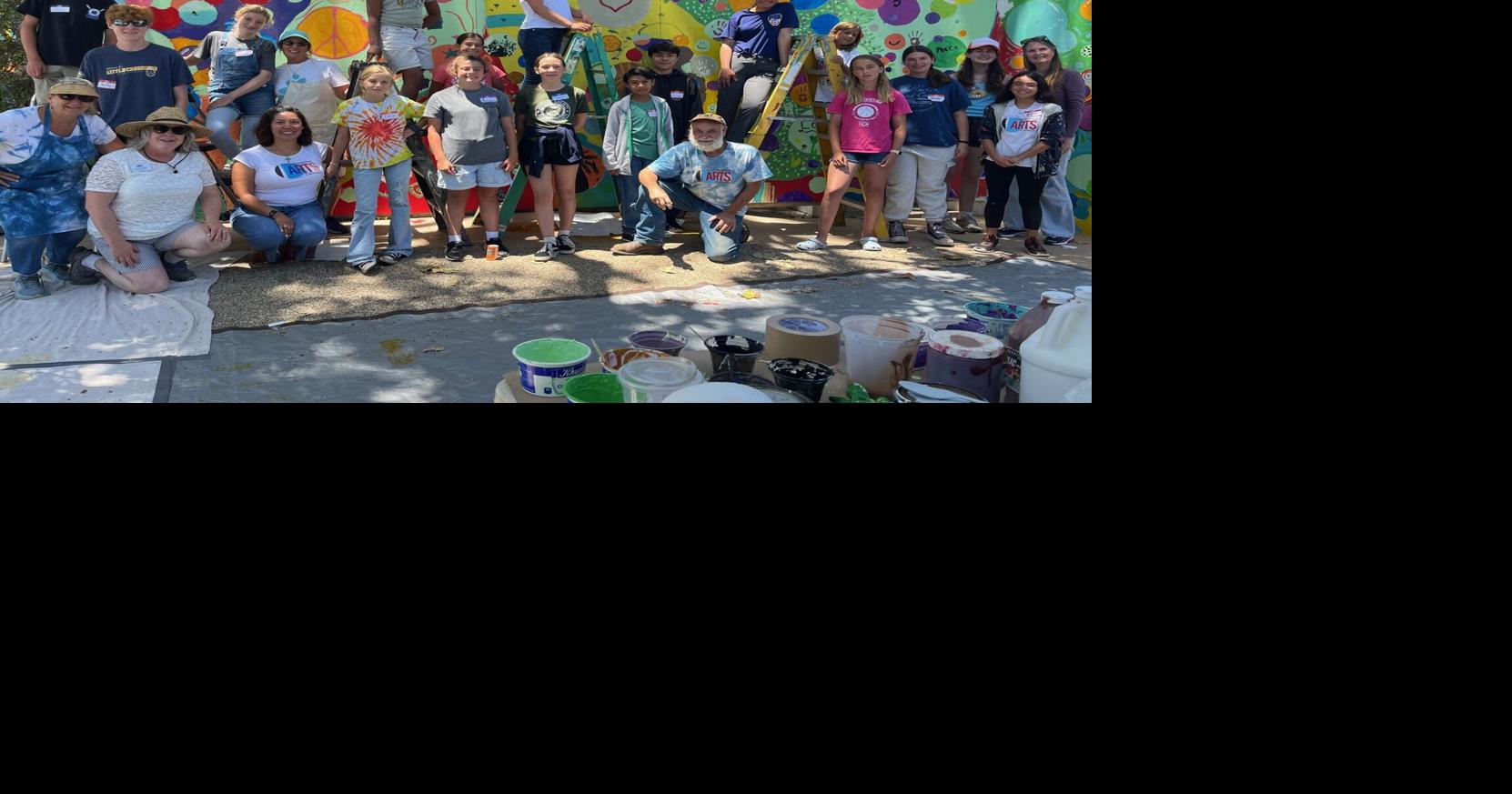 Teens come together for Teen Mural Project | News | coastalview.com