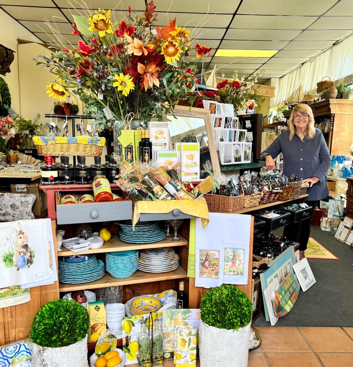 Susan Willis Ltd. celebrates 30 years | Business | coastalview.com