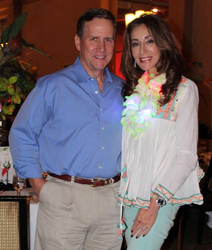 Tiny Bubbles, Big Hearts | Party Pics | coastmonthly.com
