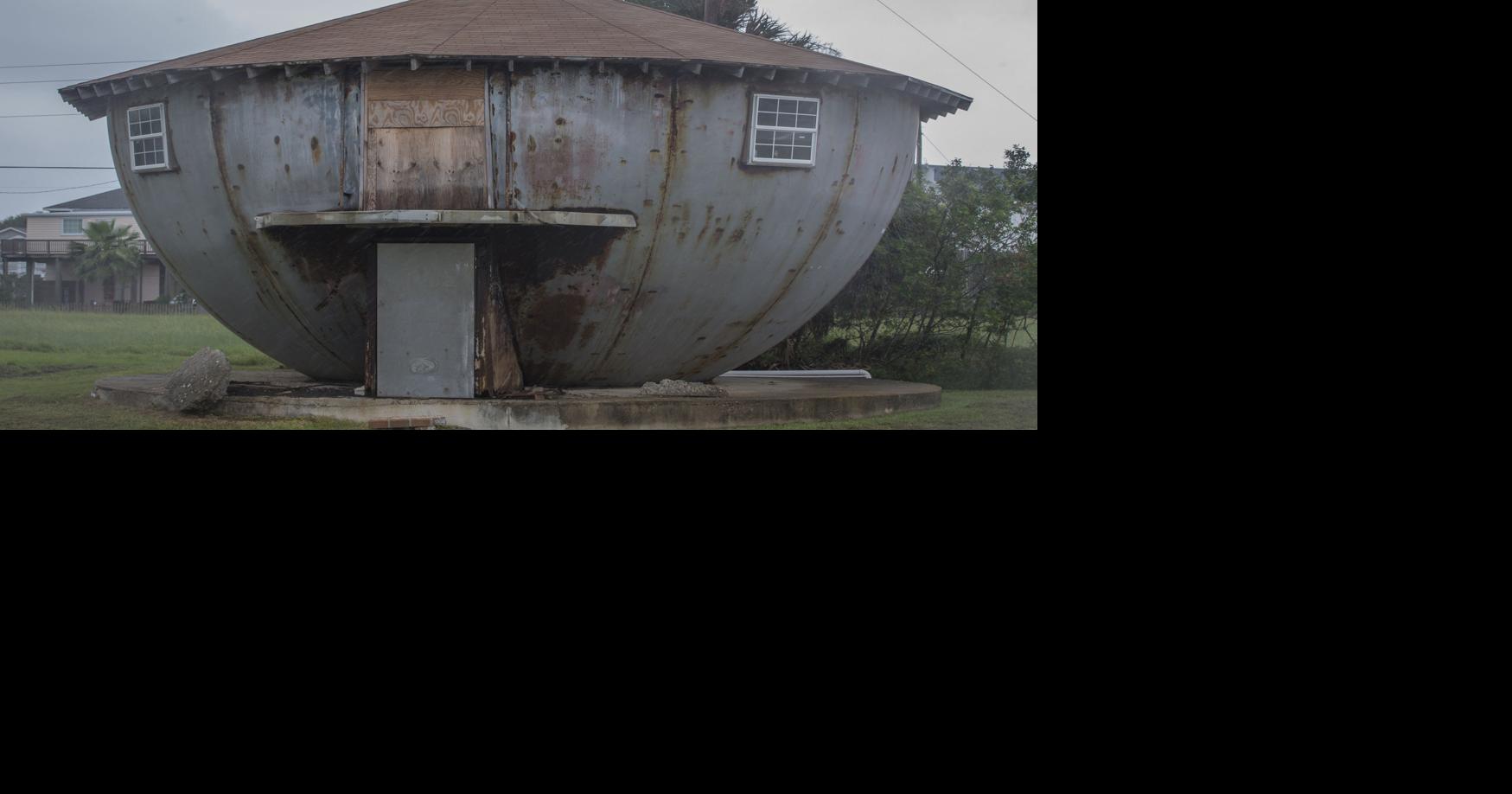 Love it or hate it | Features | coastmonthly.com