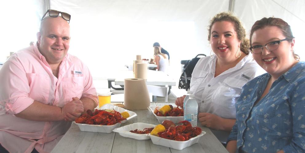 Rotary Crawfish Boil | Party Pics | coastmonthly.com