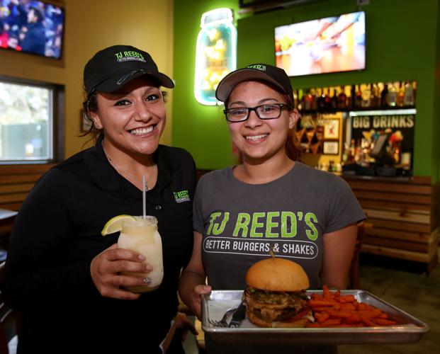 TJ Reed’s Better Burgers & Shakes | Table Surfing | coastmonthly.com